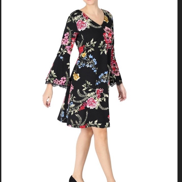 Robbie Bee | Dresses | Robbie Bee Floral Sheath Crepe Scuba Vneckbell ...